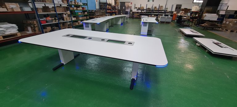 ARAMCO Control Center, Dharan, Saudi Arabia – SPF | Control Room Consoles