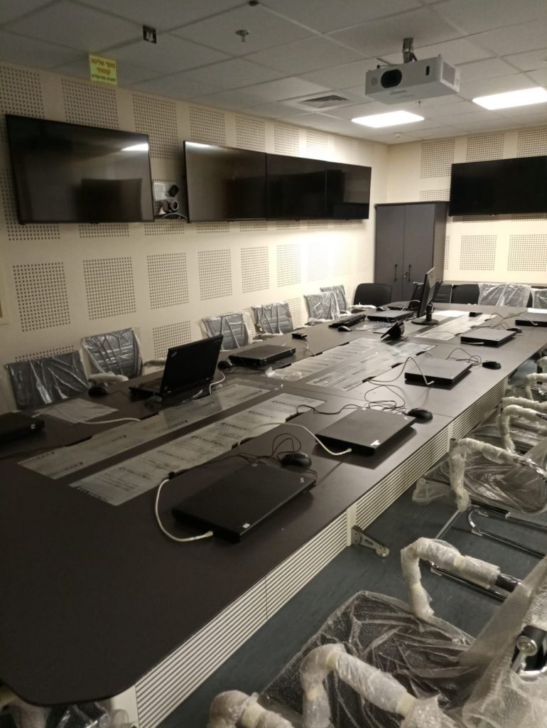 Región de Tel Aviv / Centro de mando y control de la Policía de Israel ...